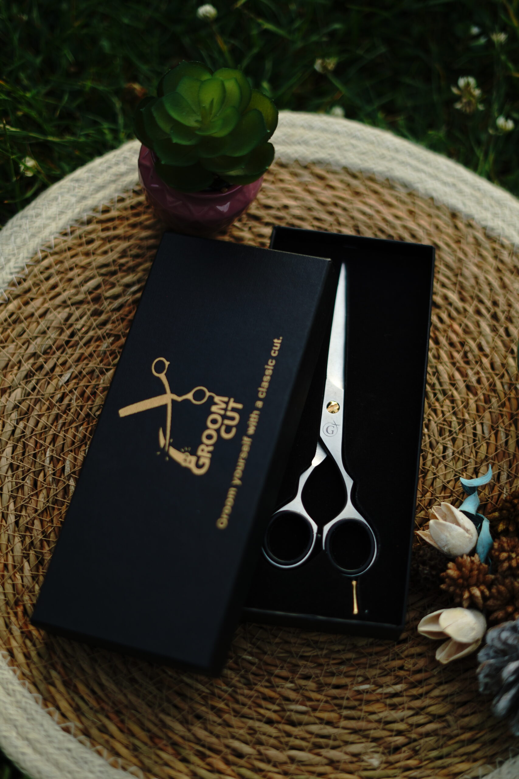 Groom Cut Groom Cut - "Precision Redefined for Professionals: Explore ...